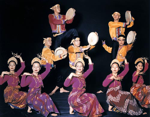 Artist: Bayanihan Philippine Dance Company